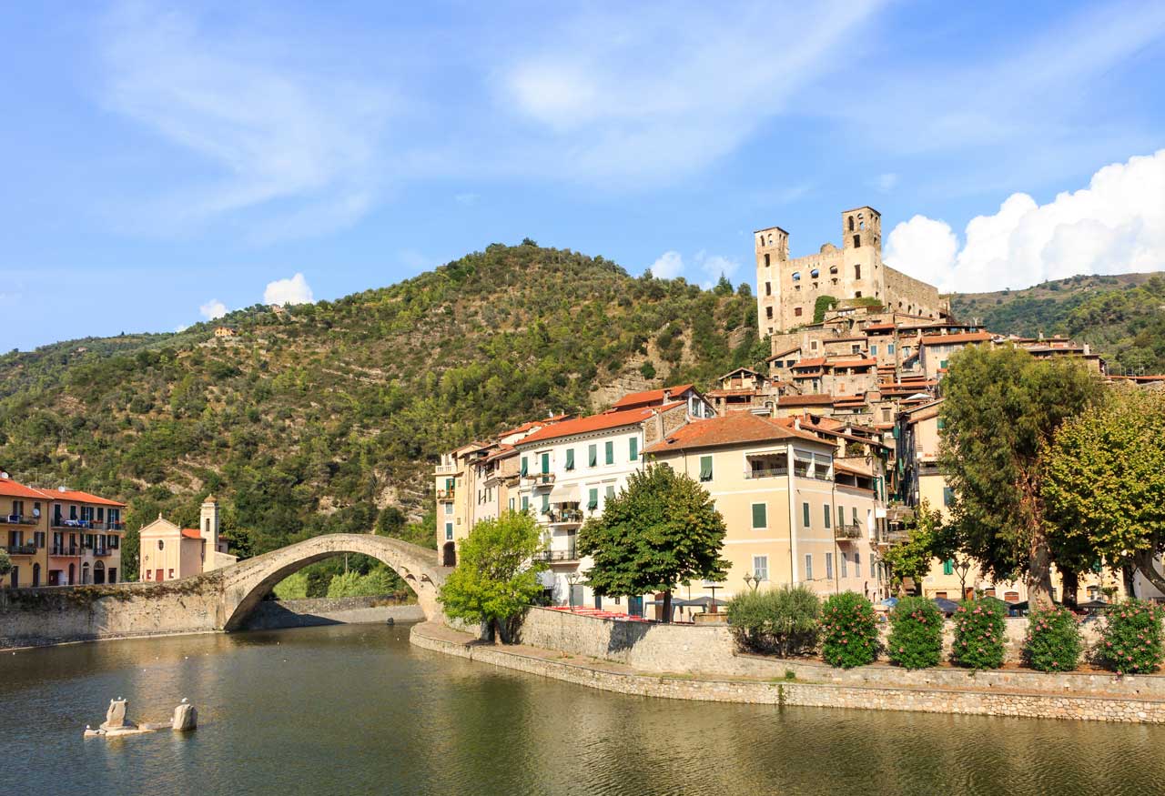 ITALIAN and FRENCH RIVIERA BUS TOURS | Longari Bus